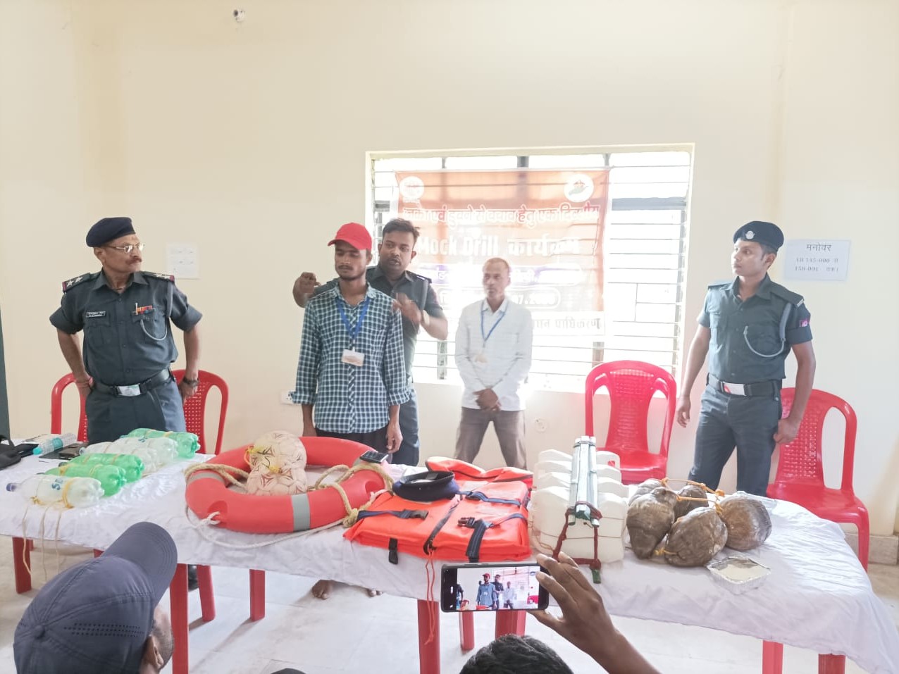 Disaster training of SDRF team in Mahisi | महिषी में एसडीआरएफ की टीम का ...
