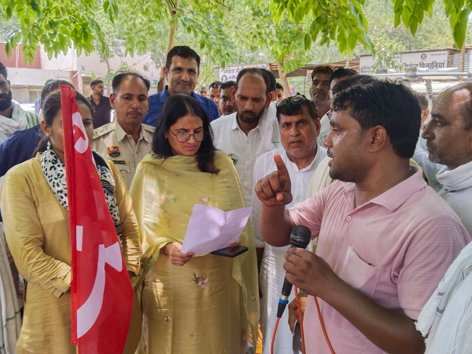 Bhiwani-Siwani-Mandi-various-worker-unions-join-nationwide-strike ...