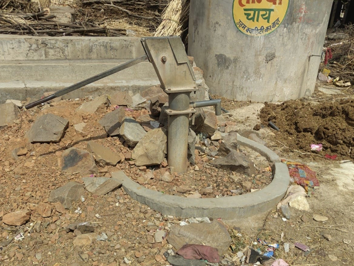 Rajasthan PHED Hand Pump Scam; Officer Contractor | Alwar News ...