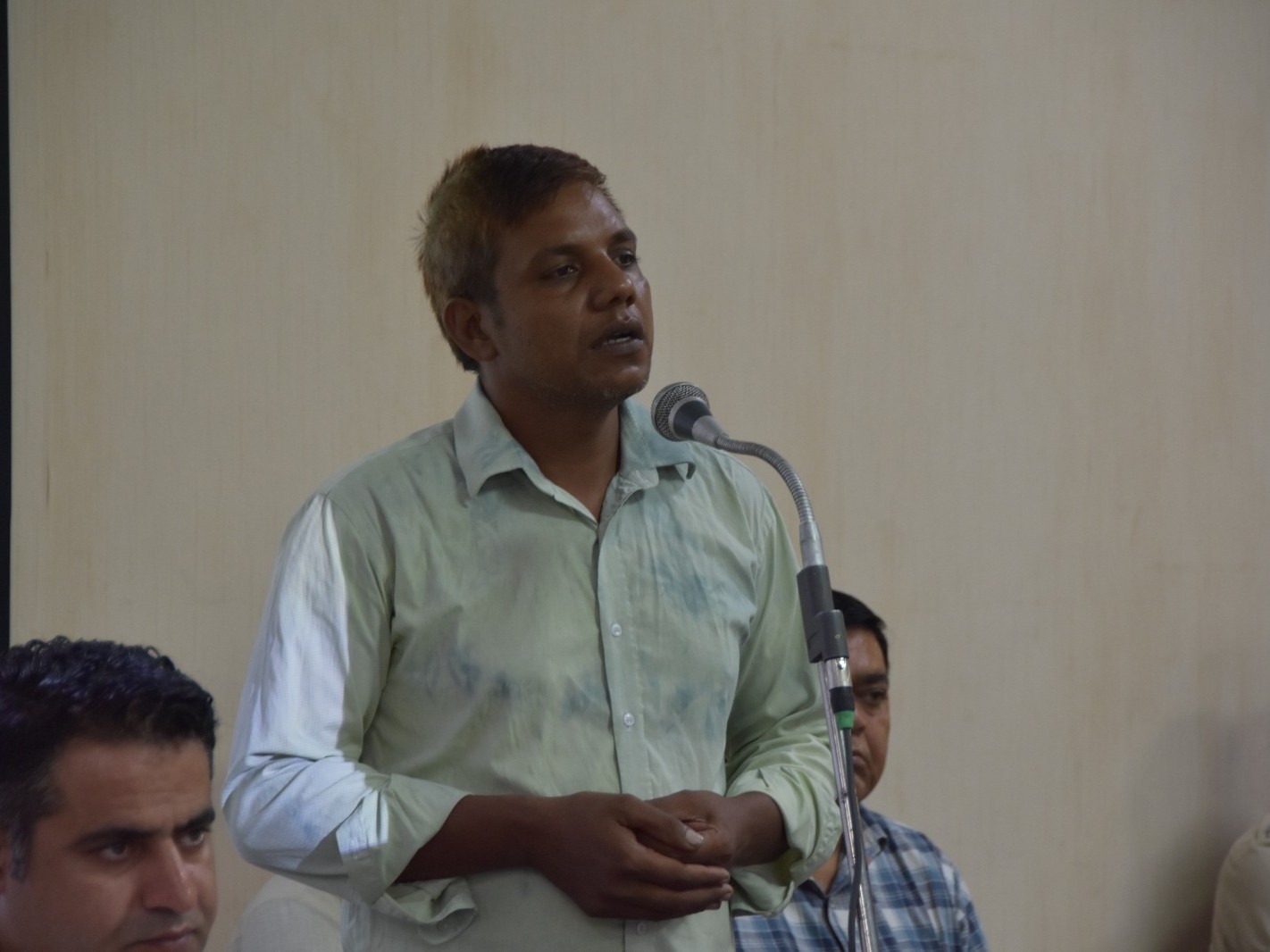 Palwal Health Minister Aarti Rao Listen Complaints News Update | पलवल ...