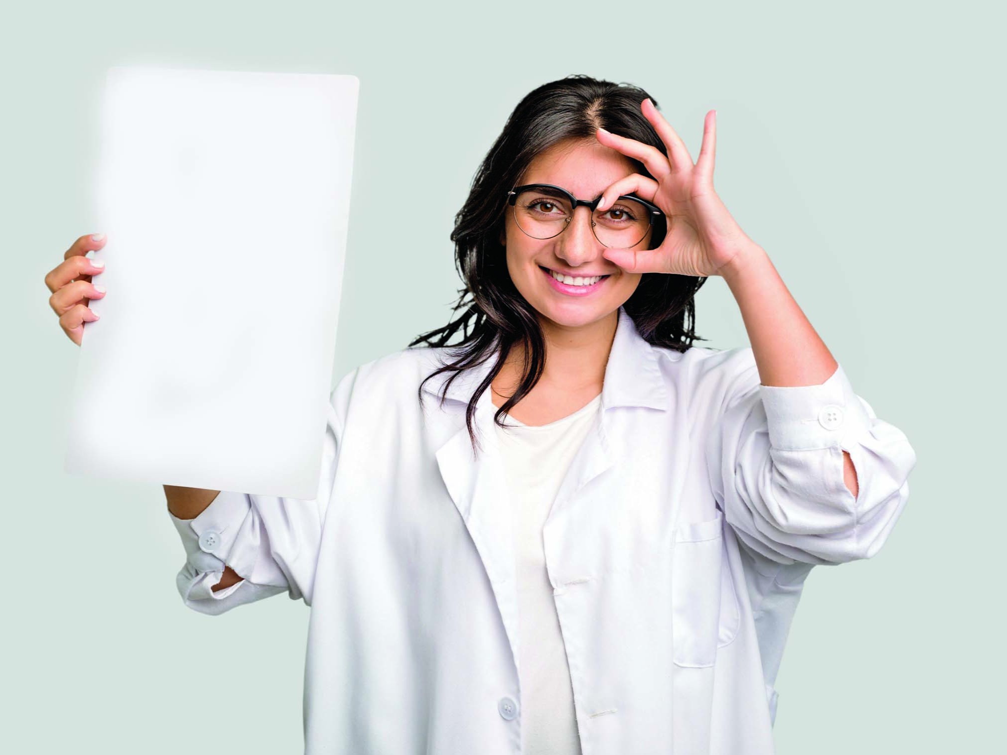 If you do not know how to read an eye test prescription, then read this ...