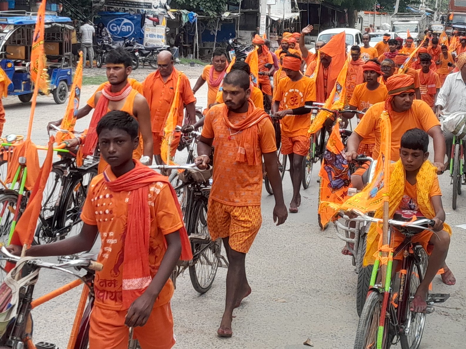 Jai Baba Kameshwar Nath Cycle Yatra | जय बाबा कामेश्वर नाथ साइकिल ...