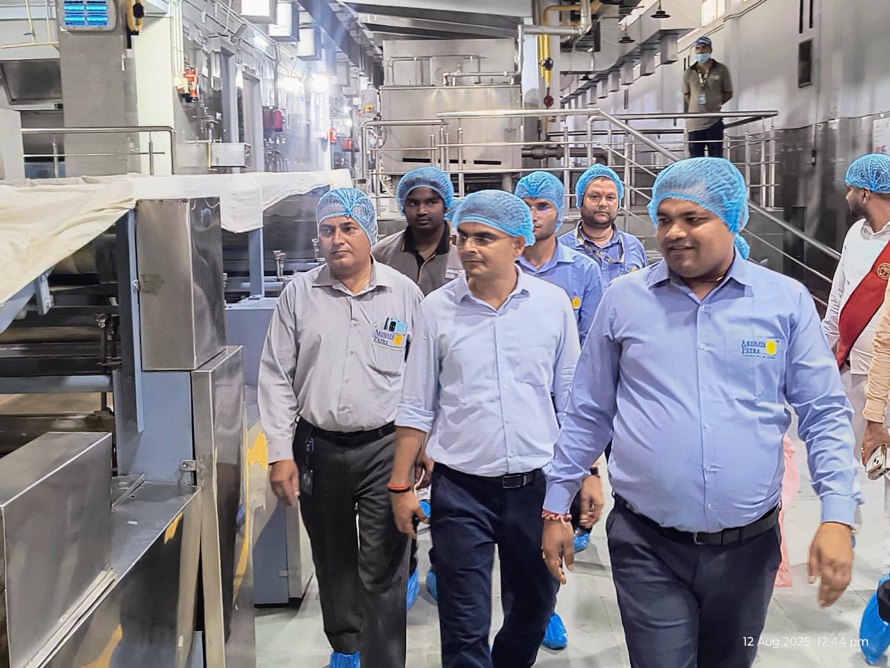 Varanasi DM inspected Akshaya Patra Foundation