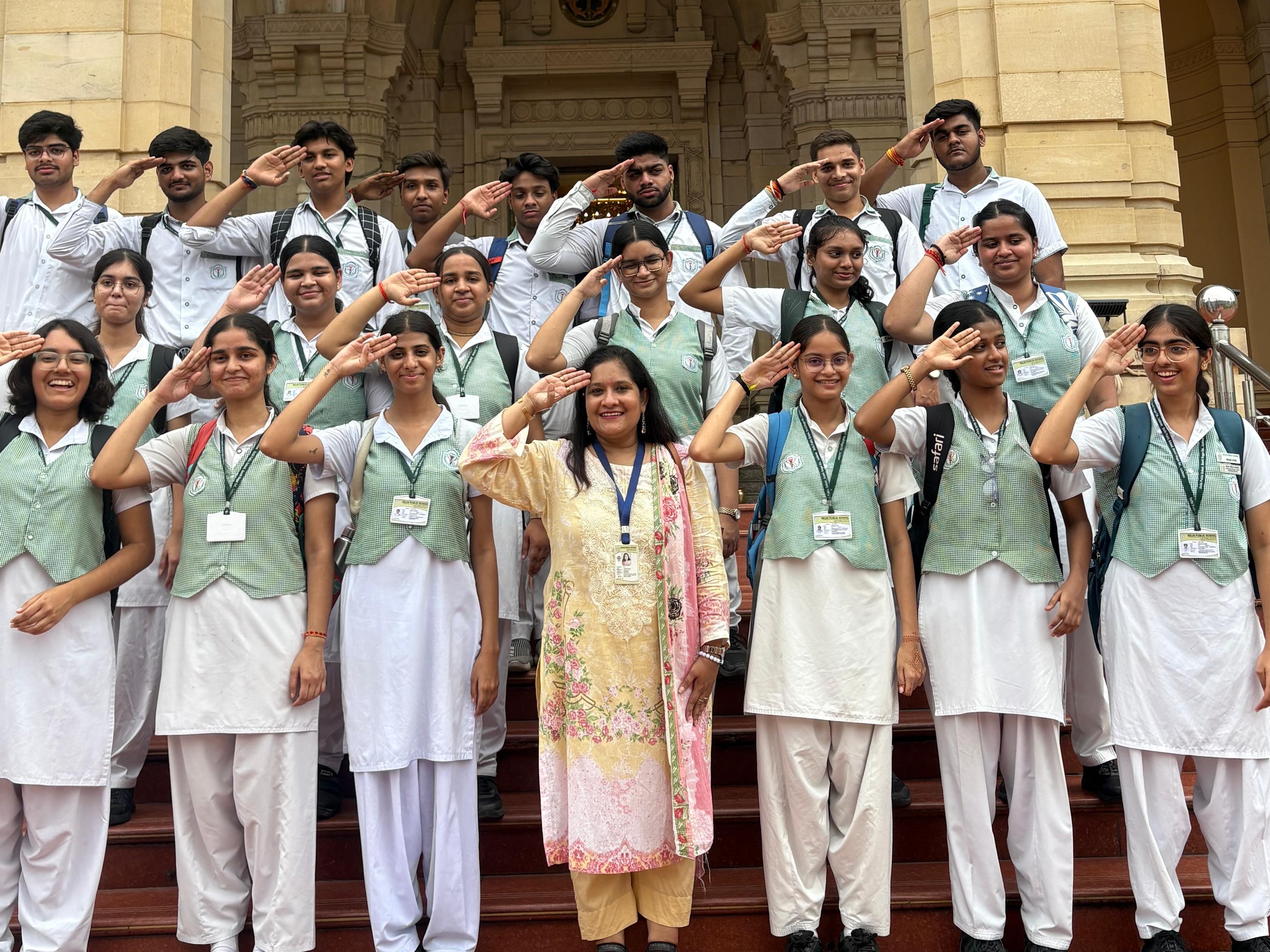 DPS students visited the Vidhan Sabha