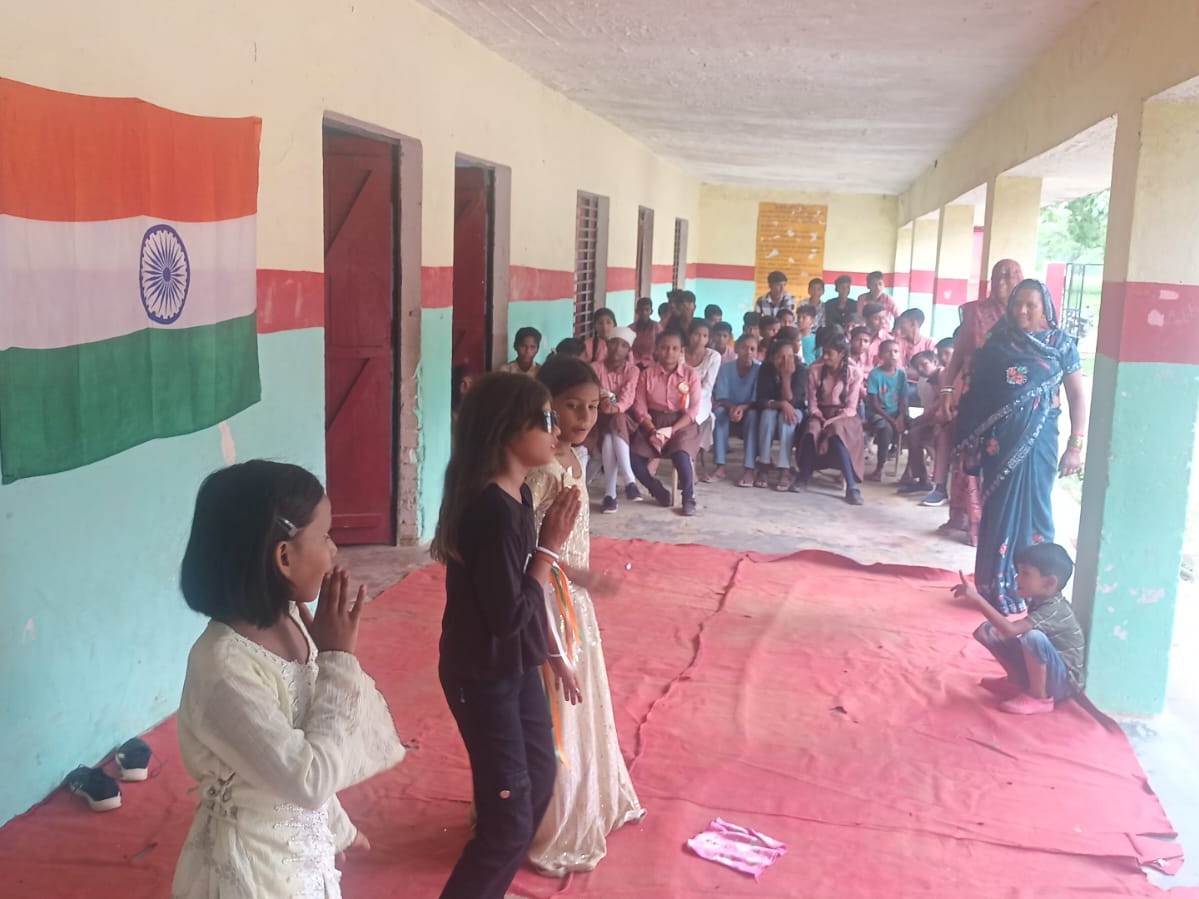 Cultural program of school children on Independence Day | स्वतंत्रता ...