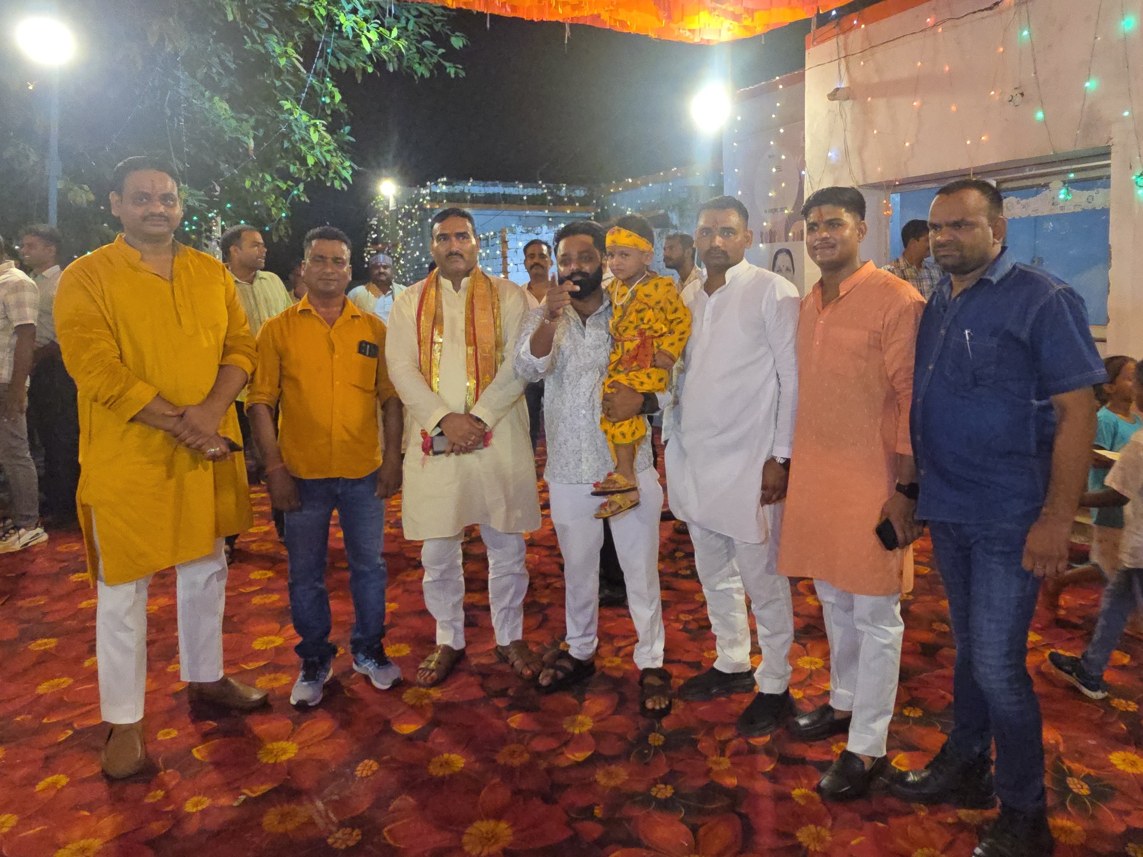 Janmashtami celebrations were held with great pomp in the old Basti ...