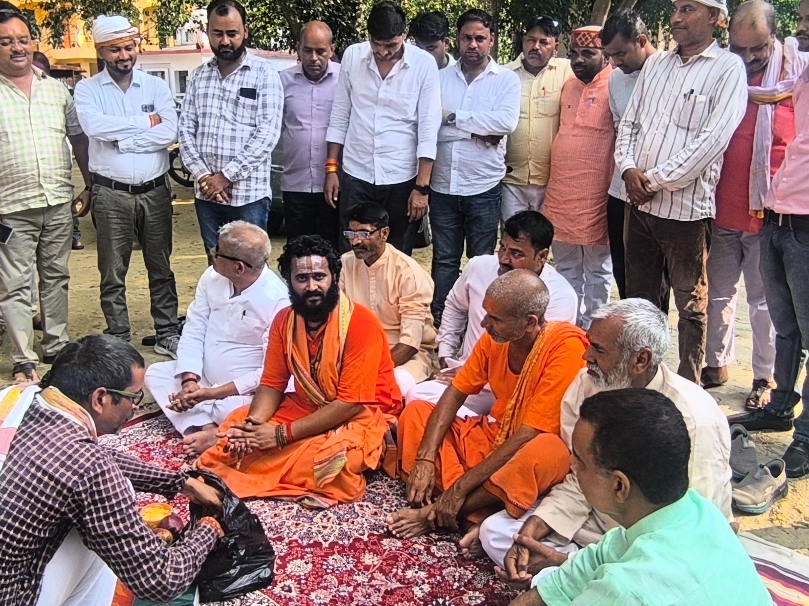 Bhoomi Pujan of the new main gate at Swami Paramhans Ashram | स्वामी ...