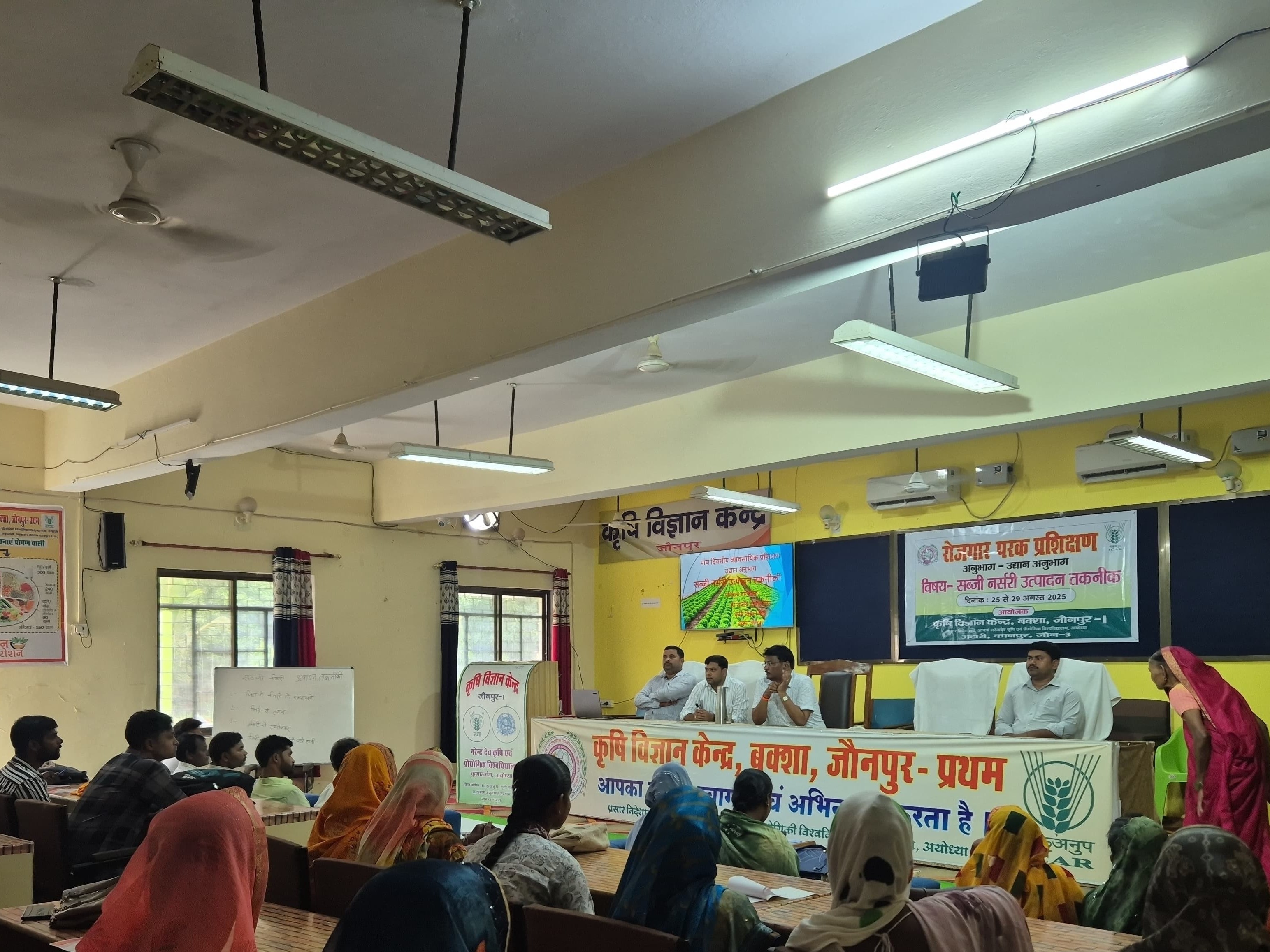 Training on vegetable nursery production in Jaunpur