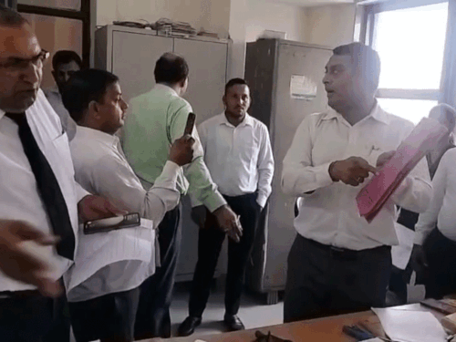 Gurugram-Sohna-tehsil-dispute-lawyers-vs-naib-tehsildar-update | सोहना ...