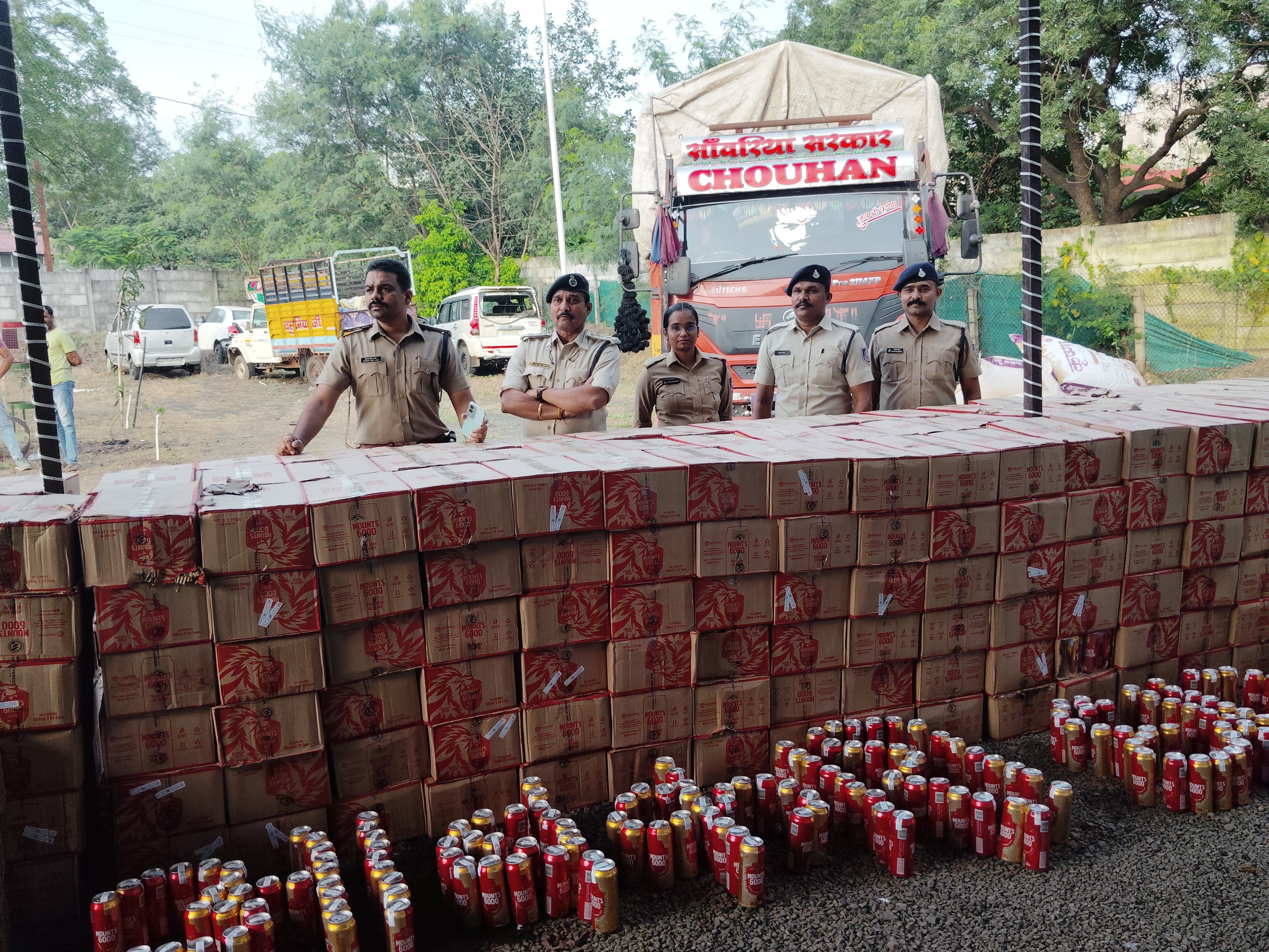 Illegal beer busted in Pithampur