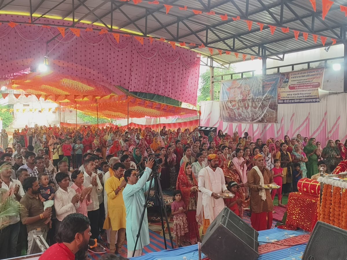 The story of Ajamil and Prahlad in Shrimad Bhagwat Katha | श्रीमद् ...