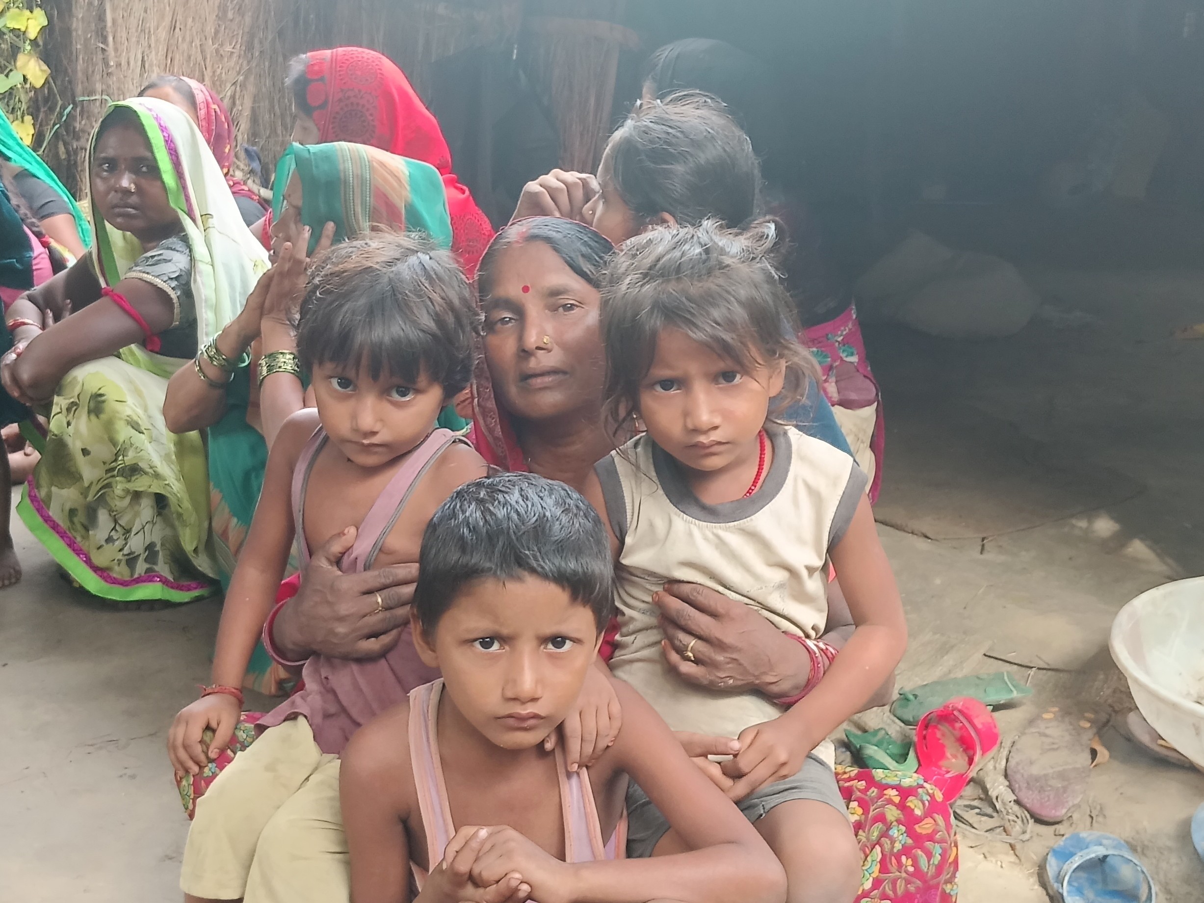 Mother and child died in Gonda