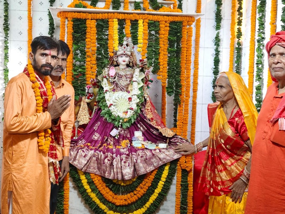 Annual festival at Durga Temple, Pipraich