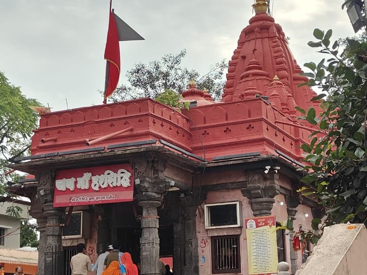Crowds of devotees gathered at Bhatpar Rani temples, nine-day worship ...