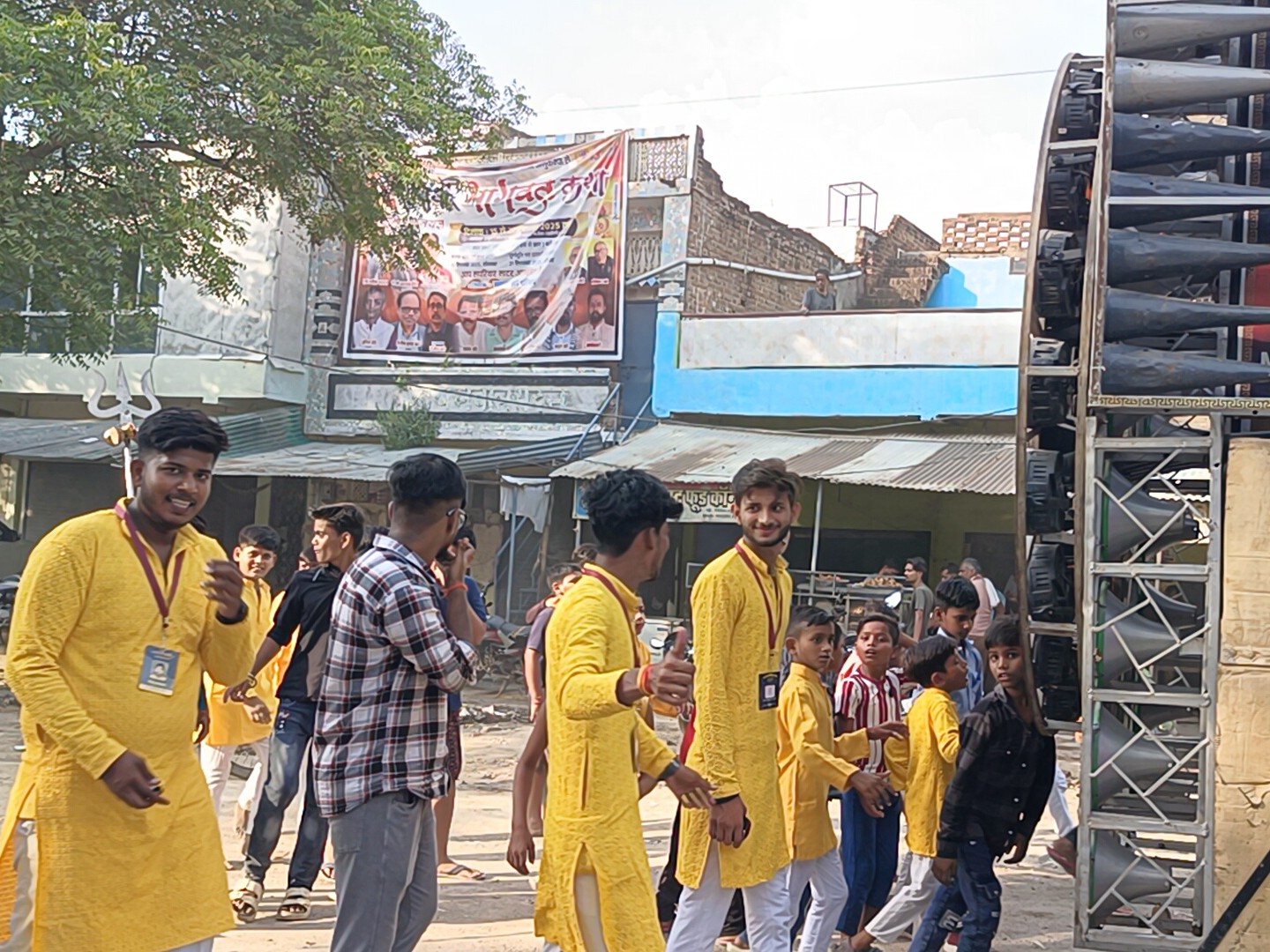 Navdurga festival begins in Garautha | गरौठा में नवदुर्गा उत्सव का आगाज ...