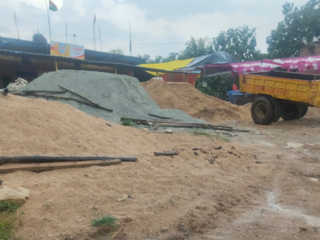 Occupation of government land in Kudar village