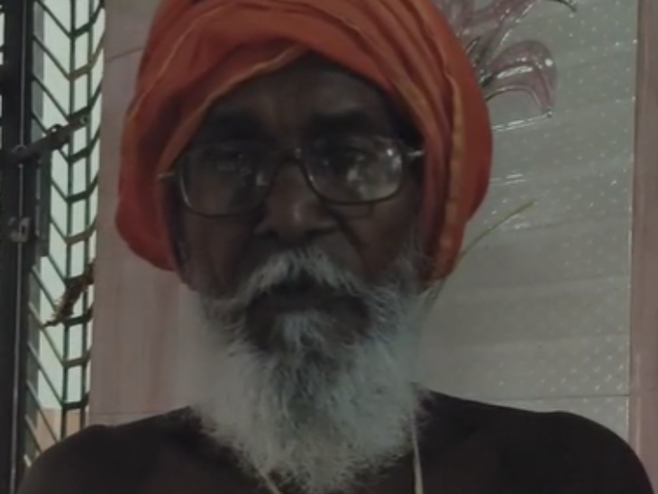 The Miracle of Pahari Baba's Hut | मऊ के पहवारी बाबा की कुटिया का अनोखा ...