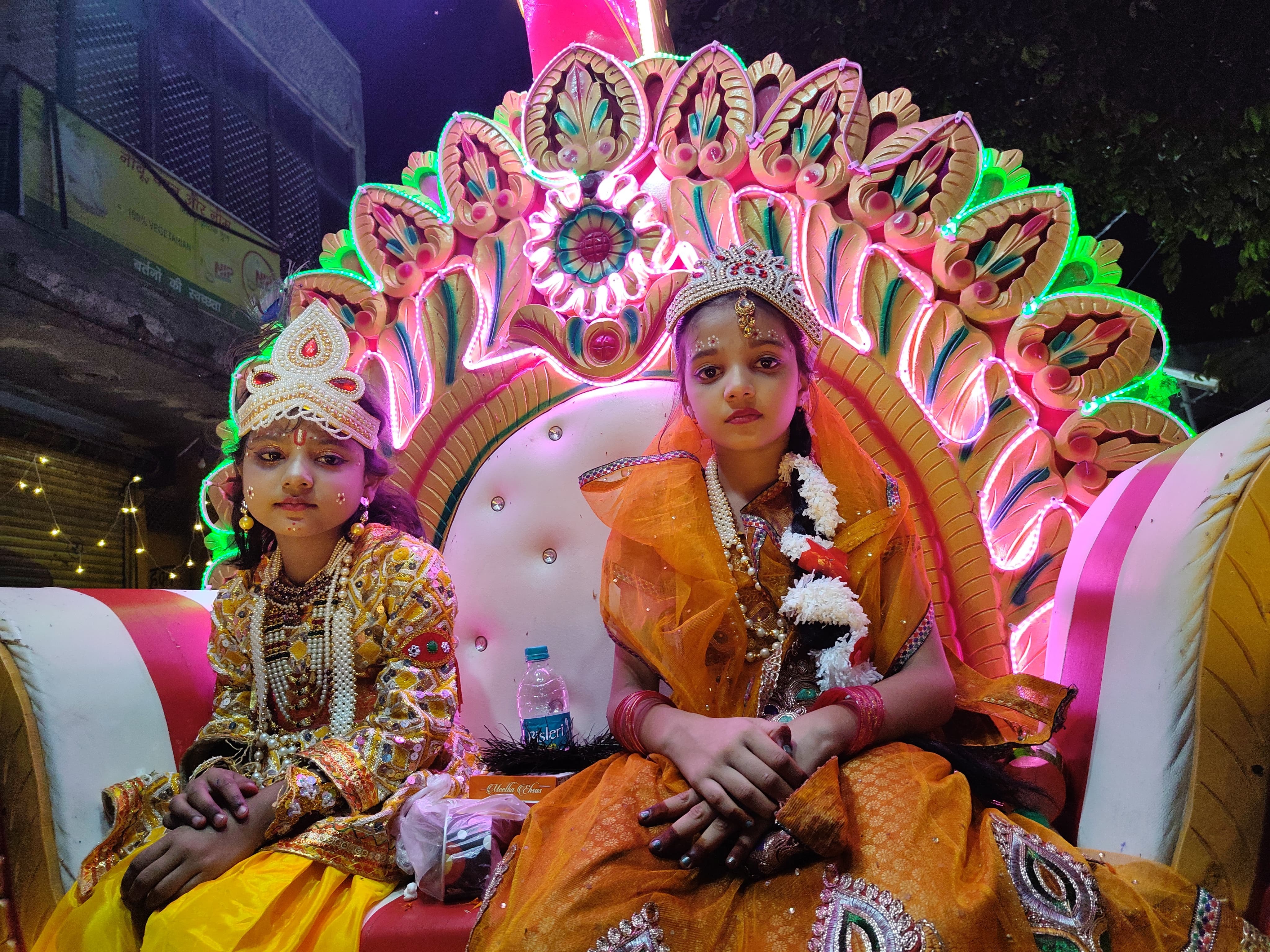 A procession was taken out on the occasion of Agrasen Jayanti in ...