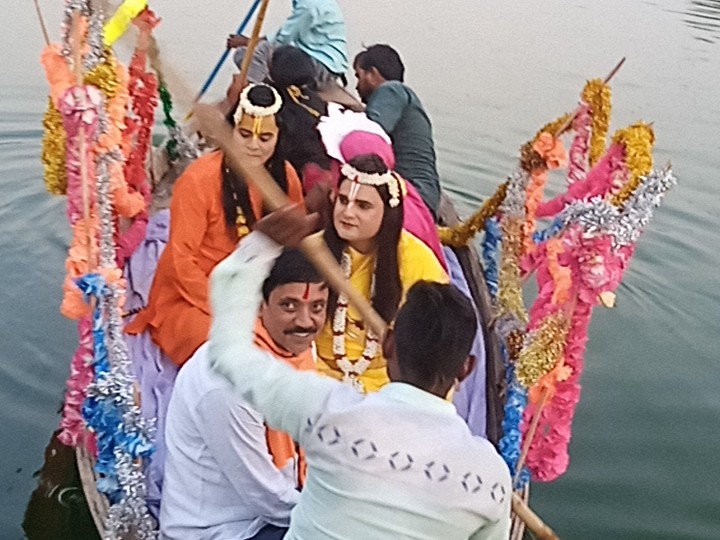Live enactment of the dialogue between Shri Ram and Kevat in Ramlila ...