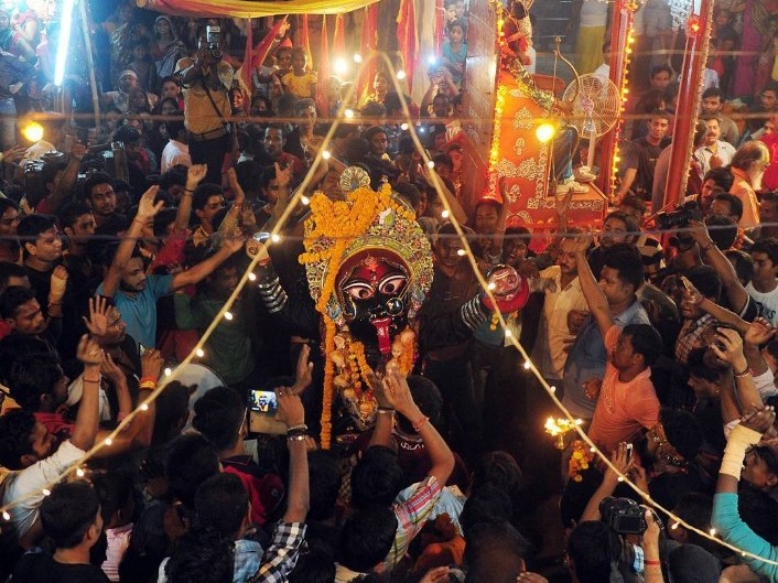 Third day of Kali Swang procession in Daraganj