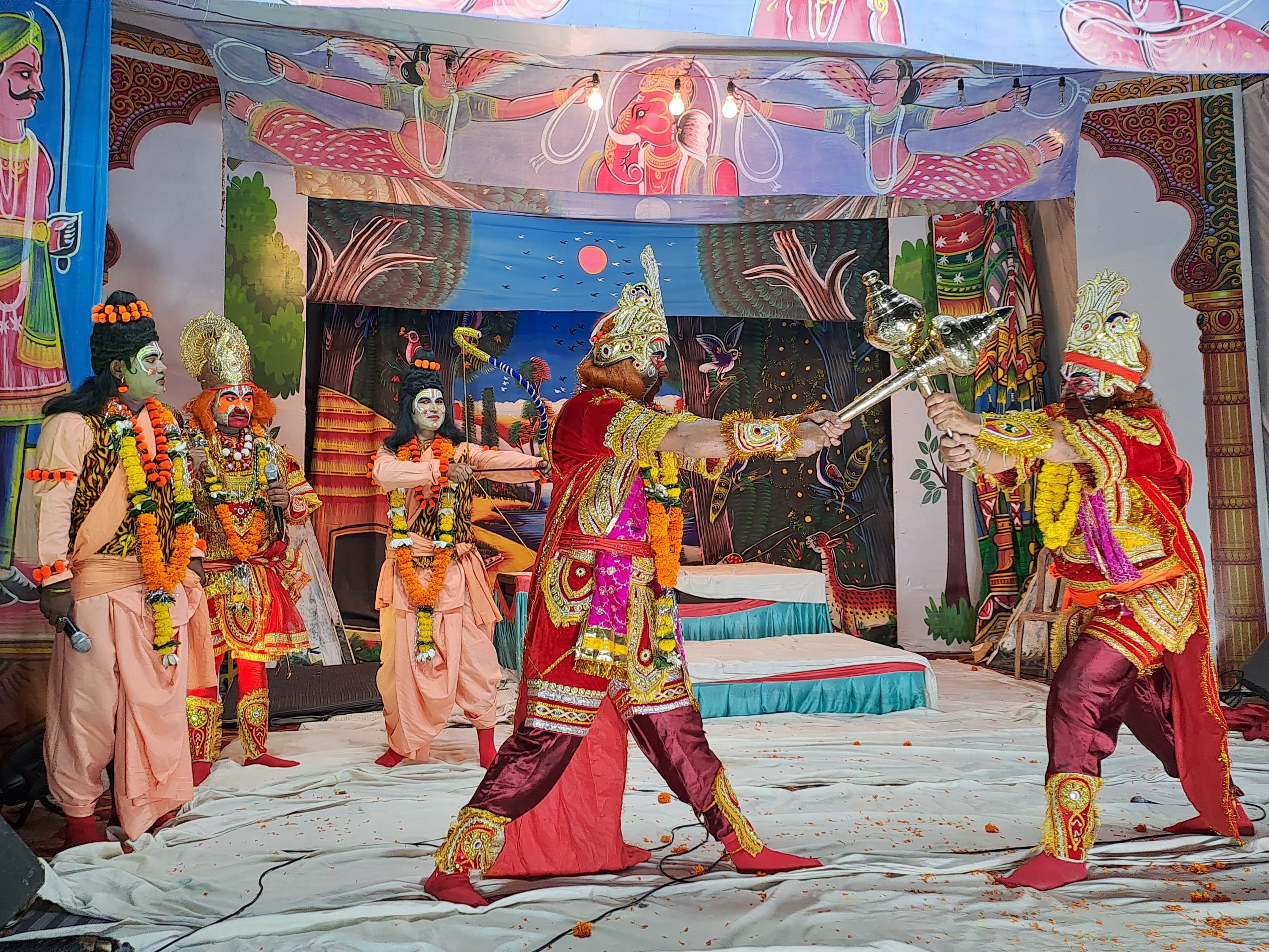 The battle between Bali and Sugreeva took place in Ramlila.