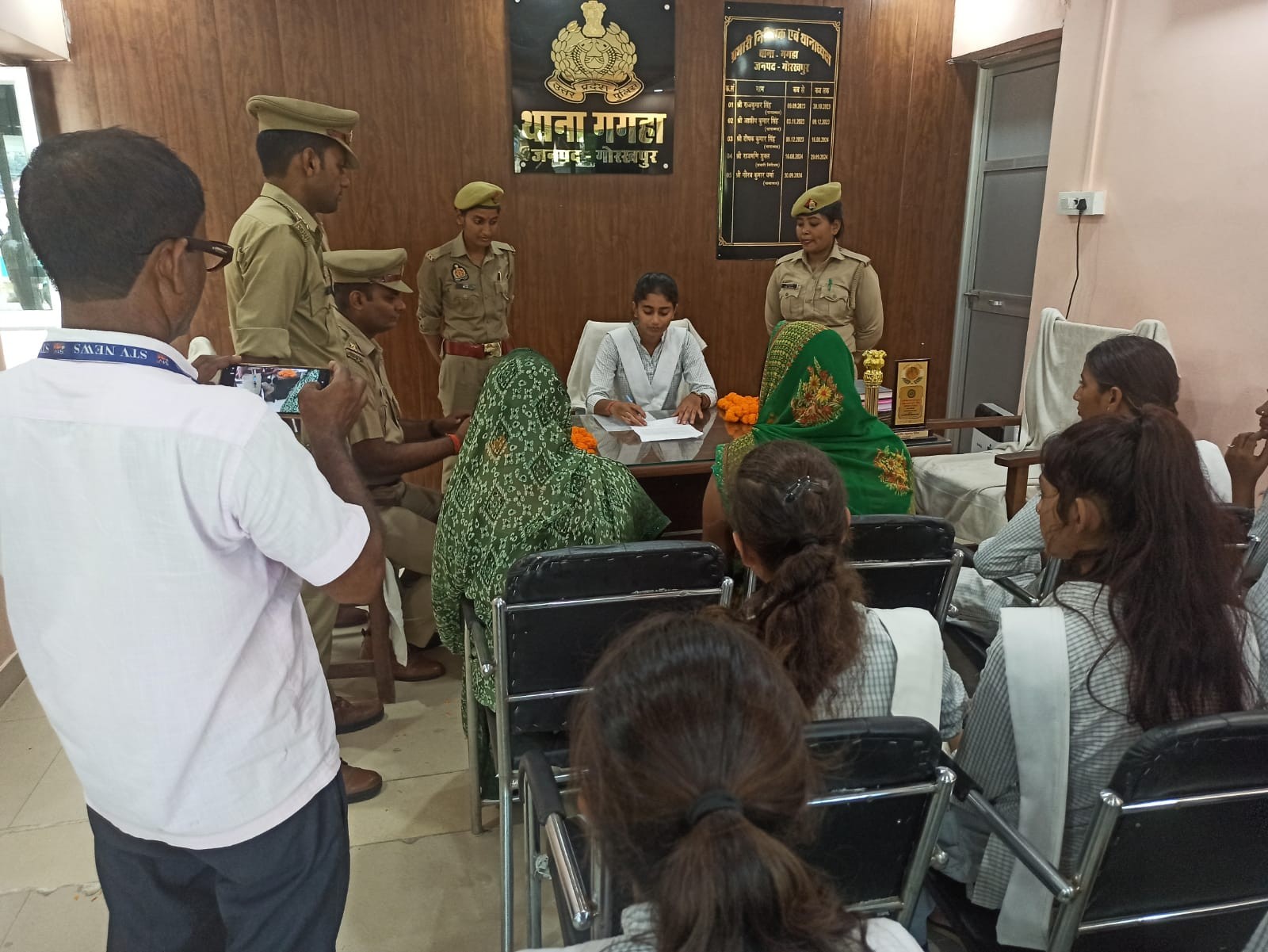 Student became station head for a day in Gagaha police station