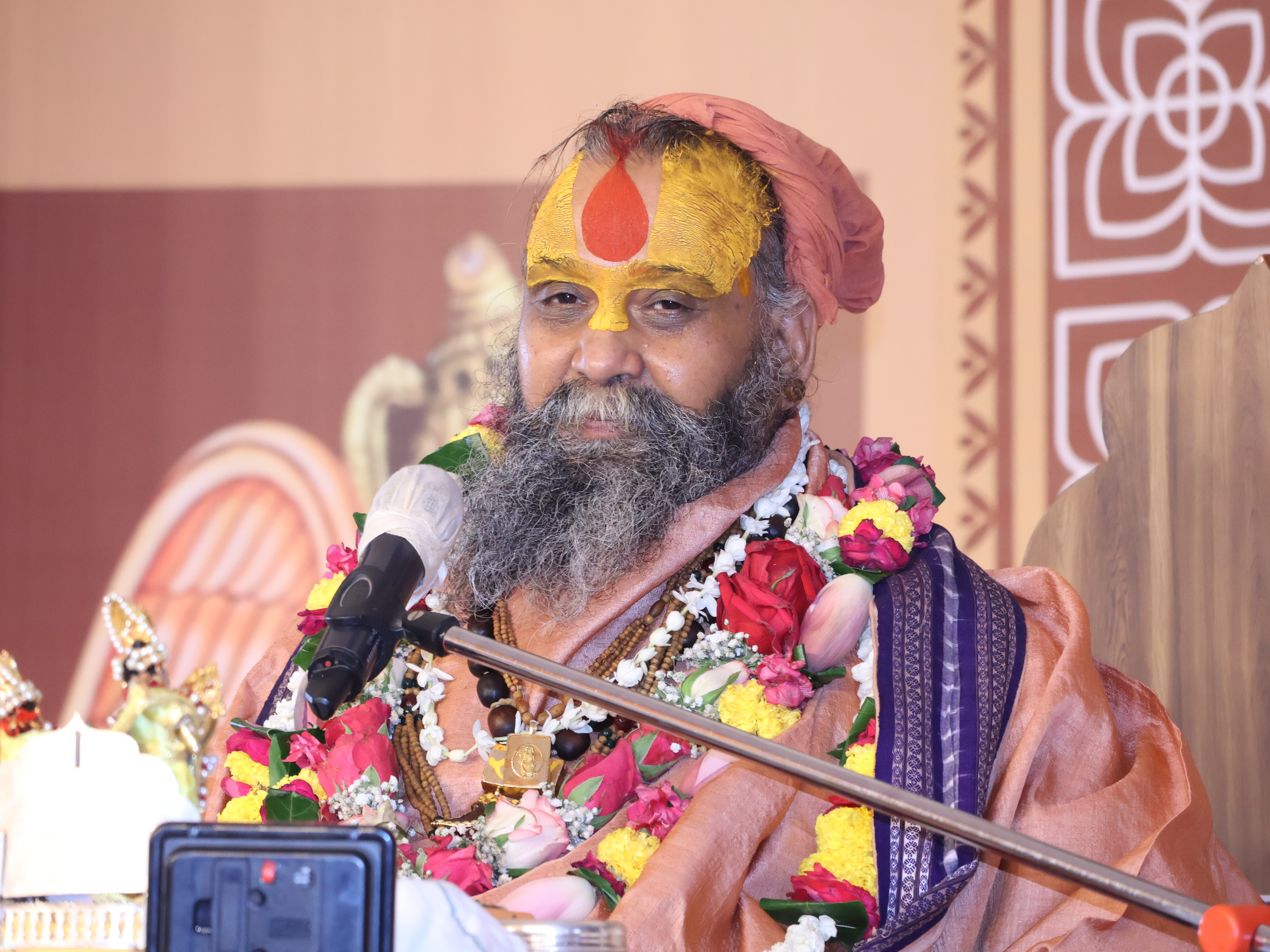 Swadeshi campaign will be successful through cow conservation: Swami ...