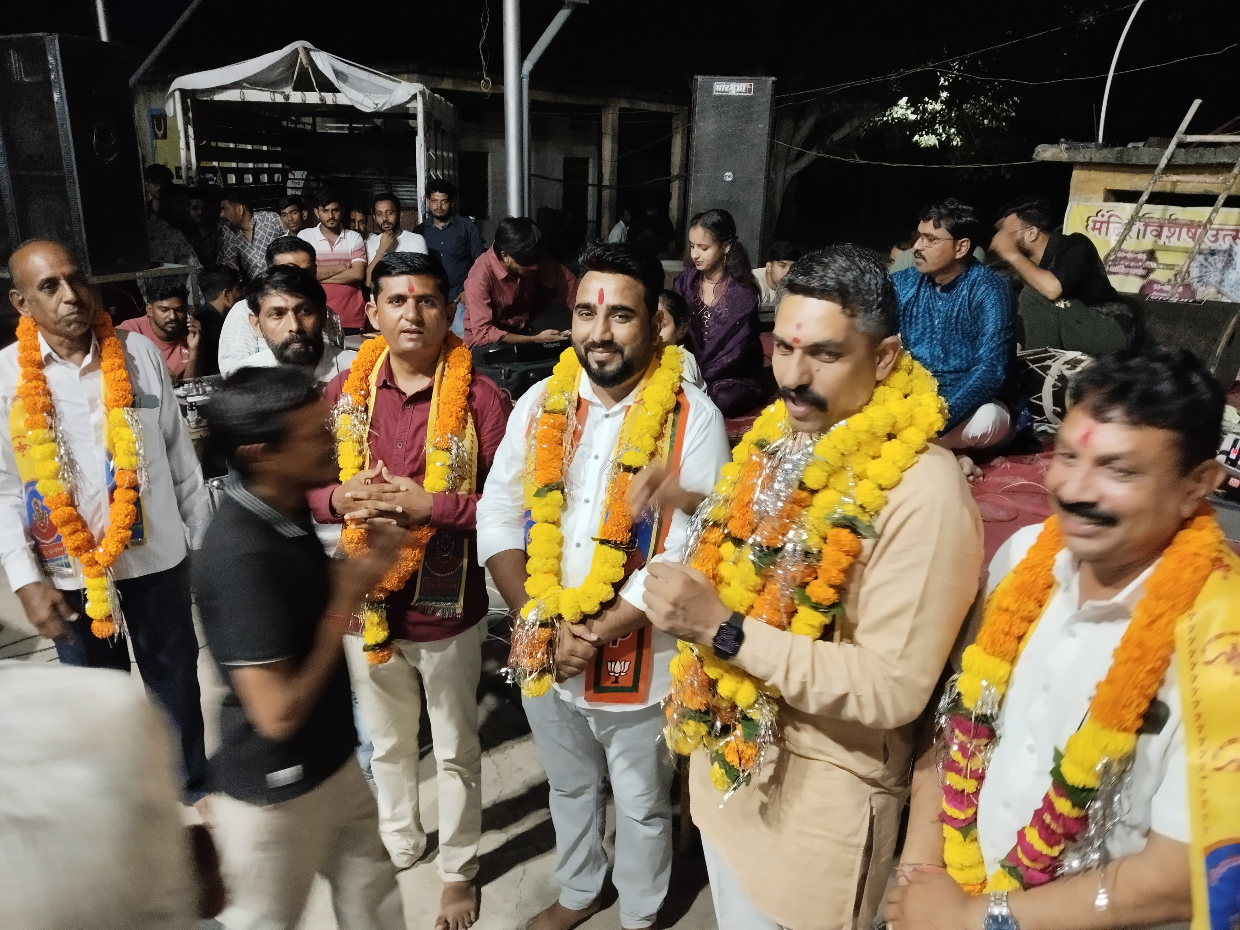 Khatu Shyam Temple Committee welcomed 3 divisional presidents. | खाटू ...