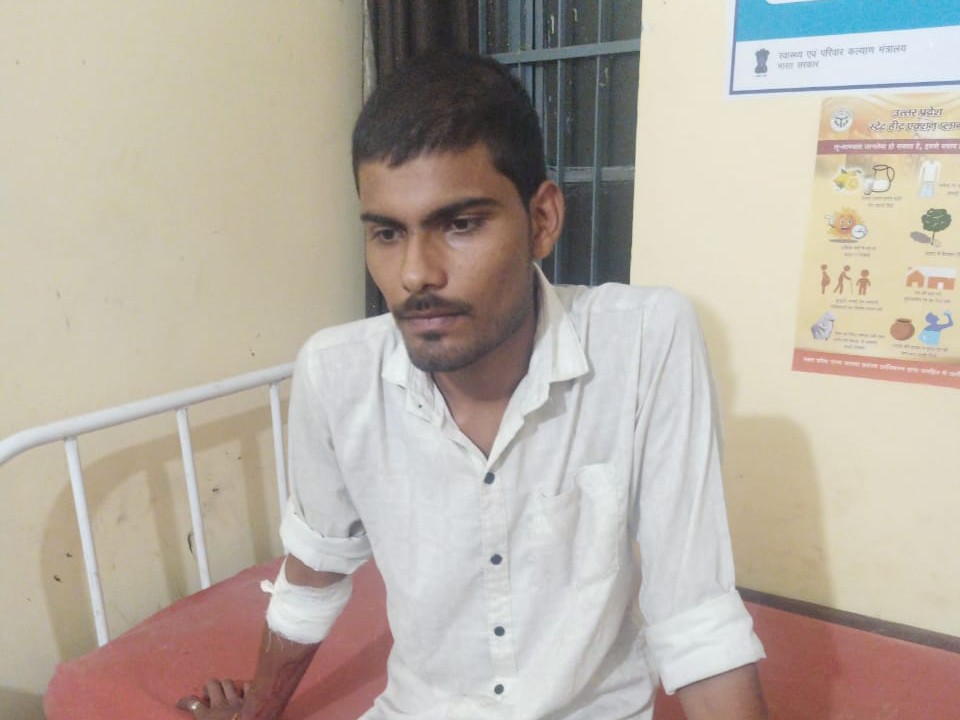 A youth fell from a moving train in Achalda