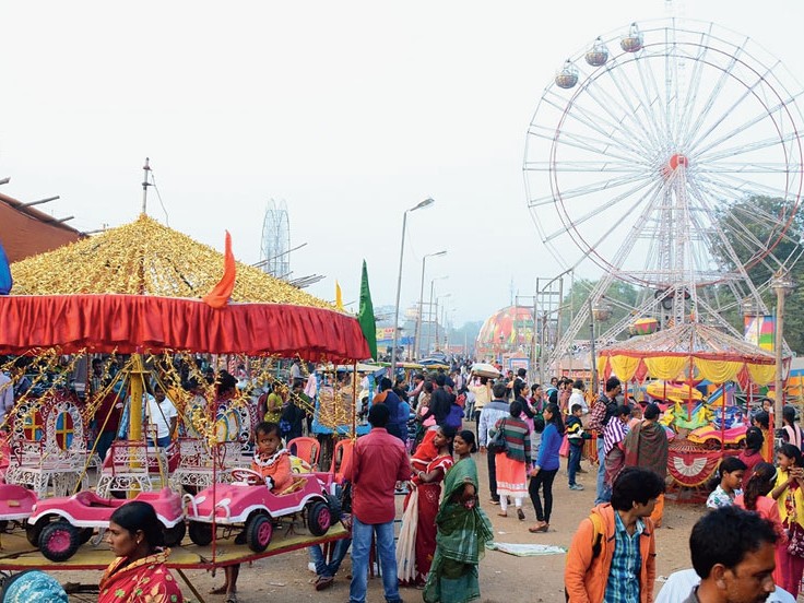 Hundreds of devotees gathered at the inauguration of Sisauli fair