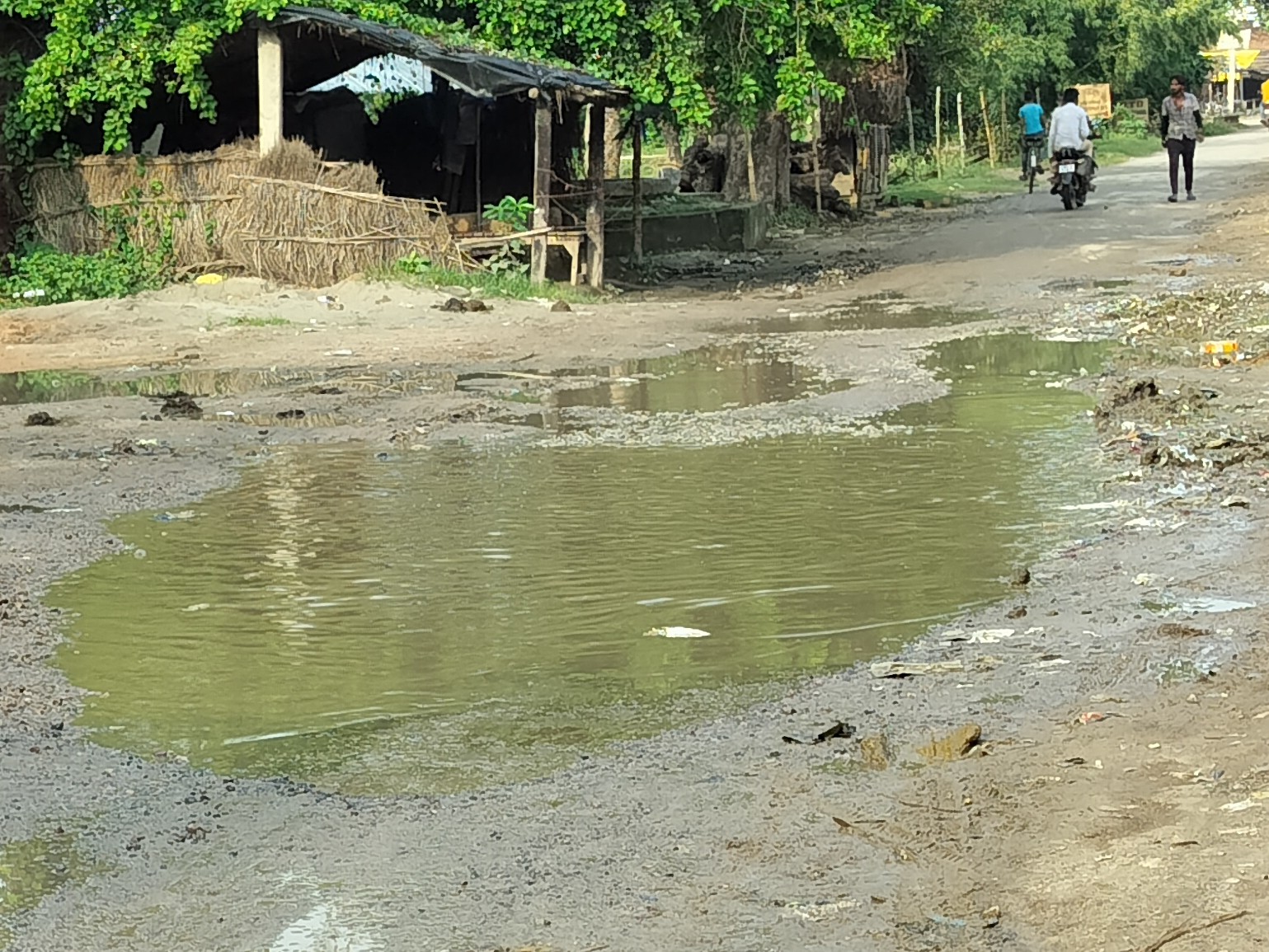 Strong wind and rain in Ayodhya | अयोध्या में तेज हवा और बारिश: फसलों ...