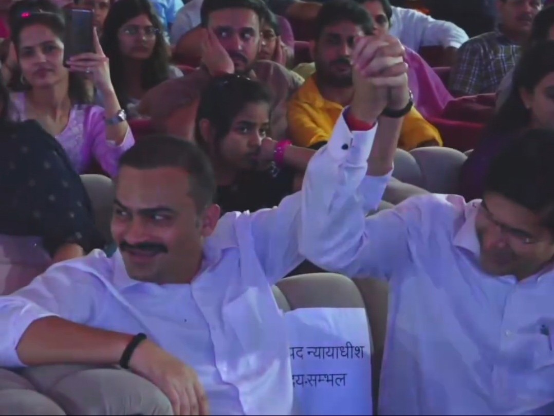 Sambhal DM-SP grooved to Jassi Gill's songs; Officials join crowd ...