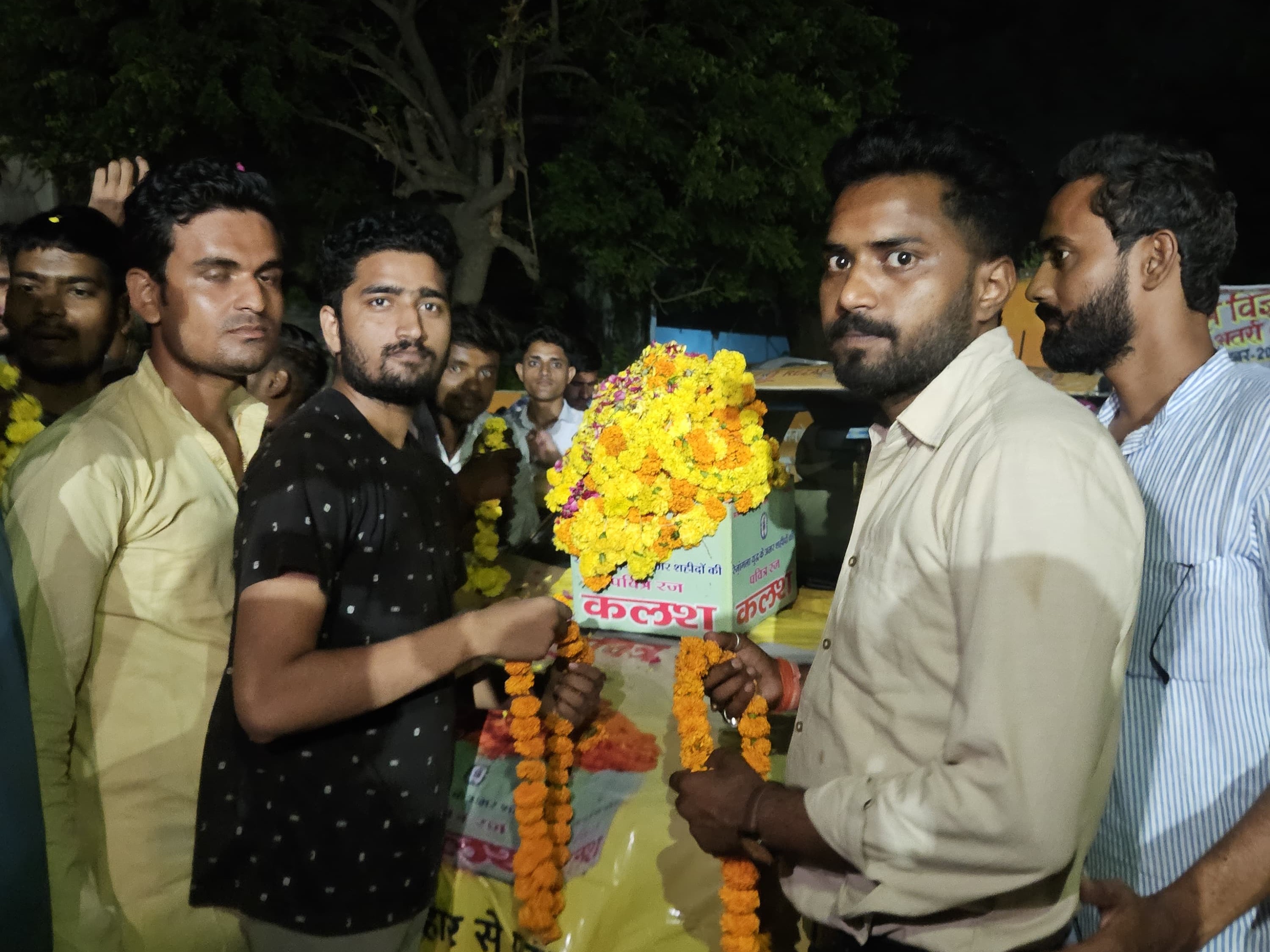 Kalash Yatra was taken out in the memory of the soldiers who reached ...