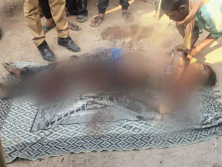 2 dead while carrying firecrackers on bike in Lucknow; Vehicle ...