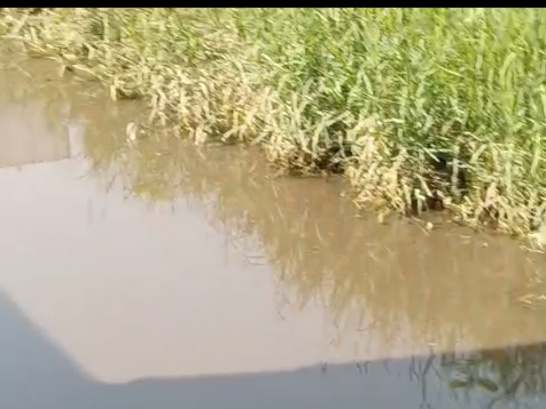 The main road in Ladpura is incomplete for three years.