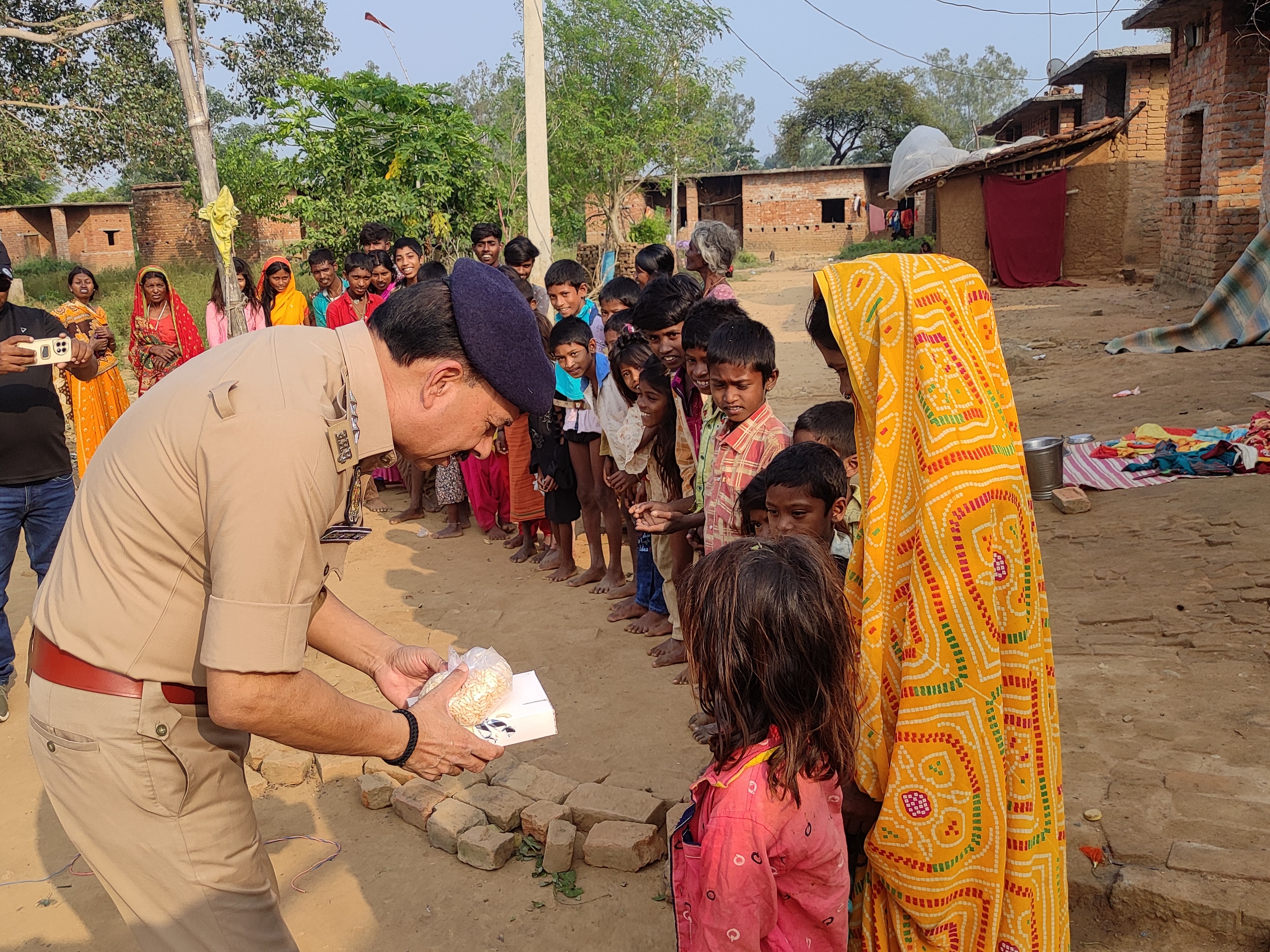 Circle Officer Duddhi celebrated Diwali with children