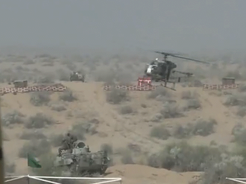 Army robots, tanks & helicopters deployed near Pakistan border: Defence ...