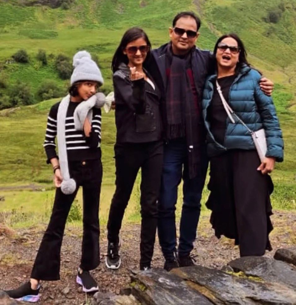 Fire in penthouse claimed life of Congress leader in Indore: Wife drove injured daughter to ...