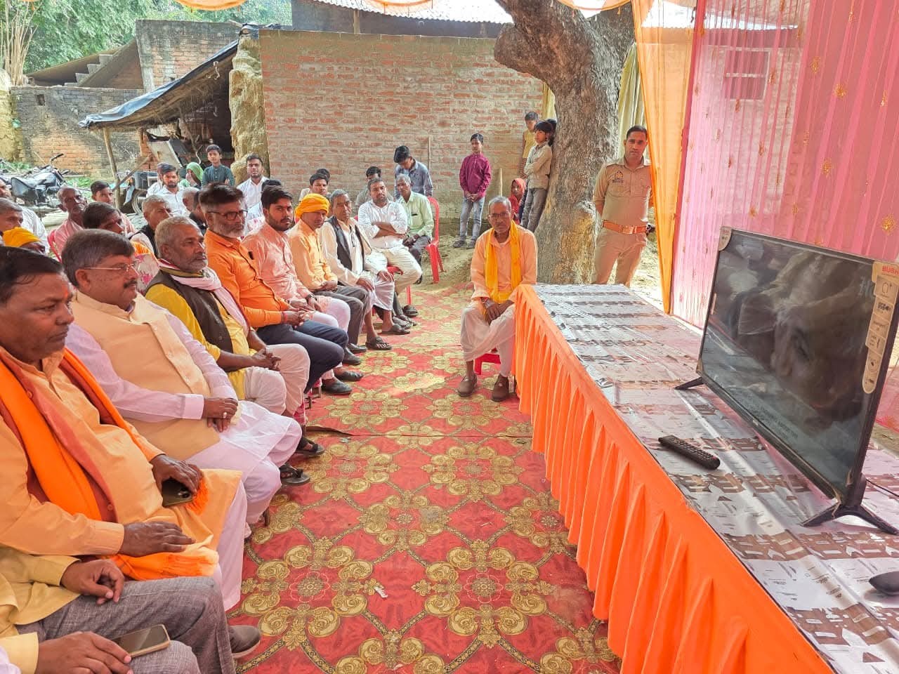 Rudauli MLA Ramchandra Yadav listened to 'Mann Ki Baat'