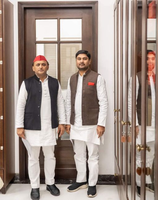 UP SP Deepak Giri Fiancee Controversy; Poonam Pandit | Congress