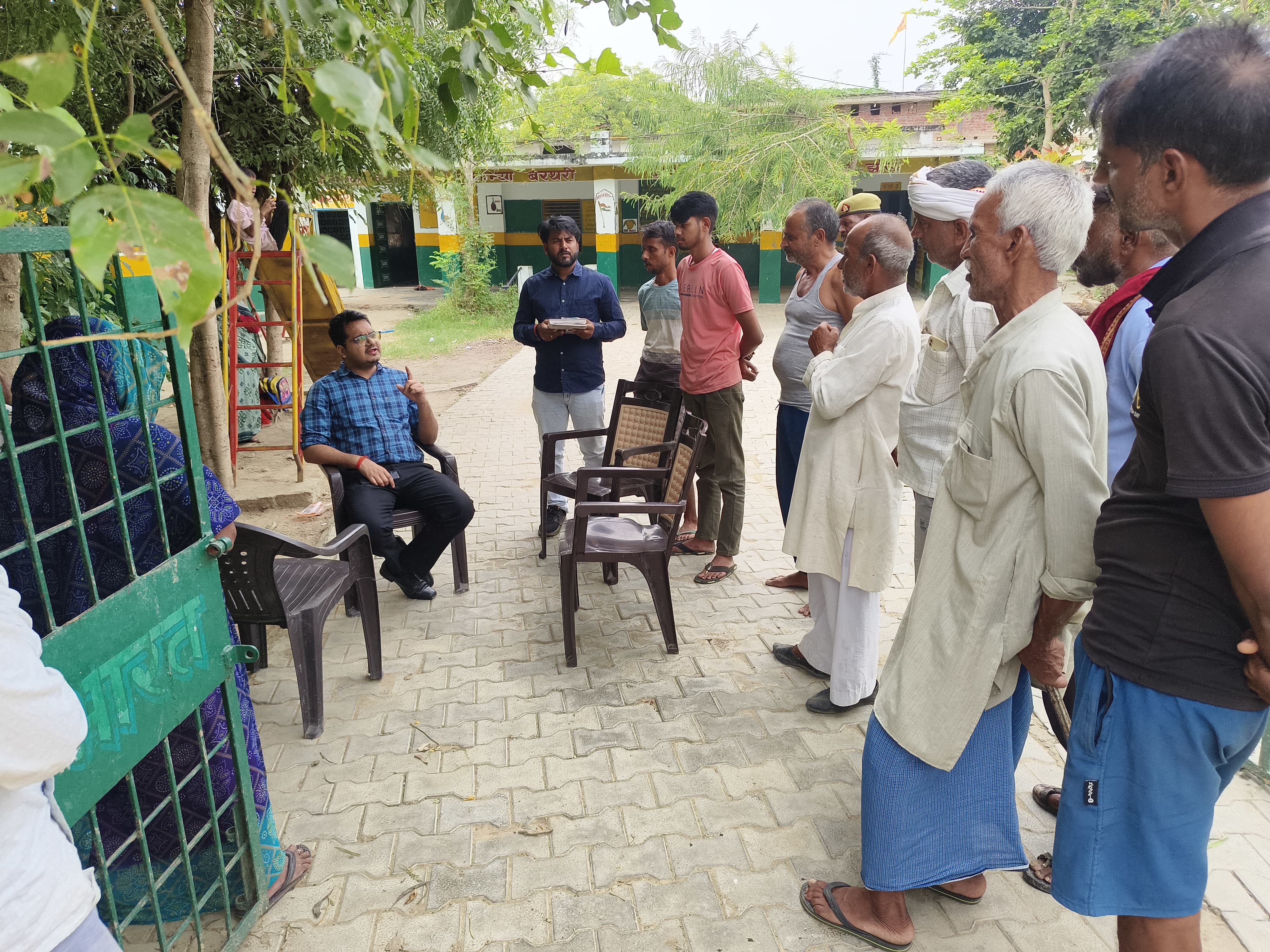 Month SDM made people aware about stubble and farmer registry. | मोंठ ...
