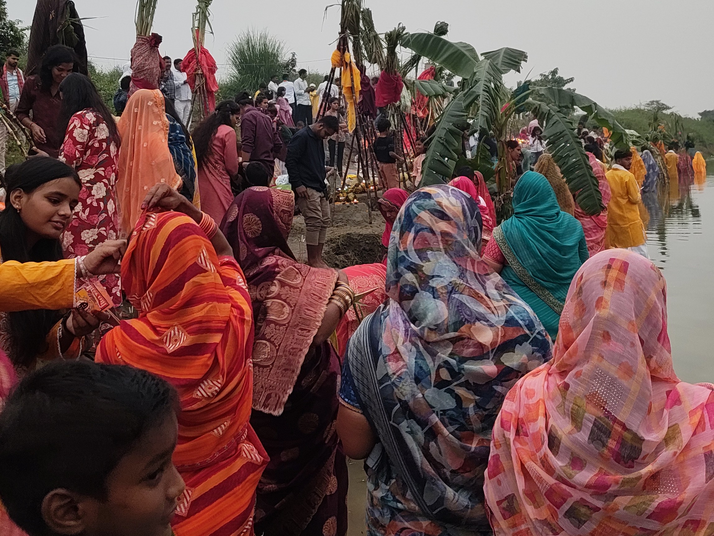 Chhath Puja at Nasopur Ghat in Mau | मऊ के नसोपुर घाट पर छठ पूजा ...