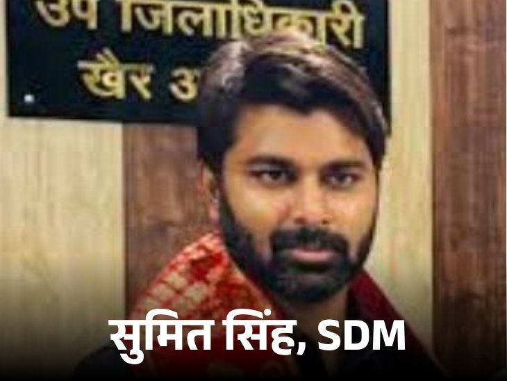 SDM's car pelted with stones in Aligarh