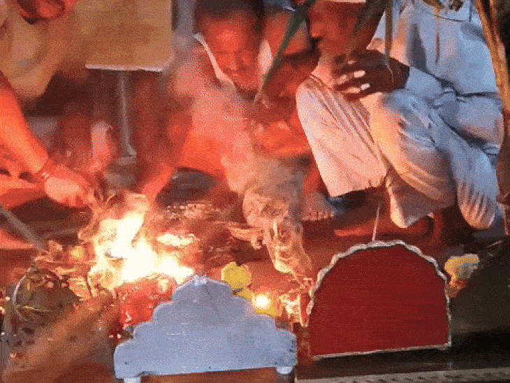 Get up God, sit down God... the voices of devotion echoed | उठो देव ...
