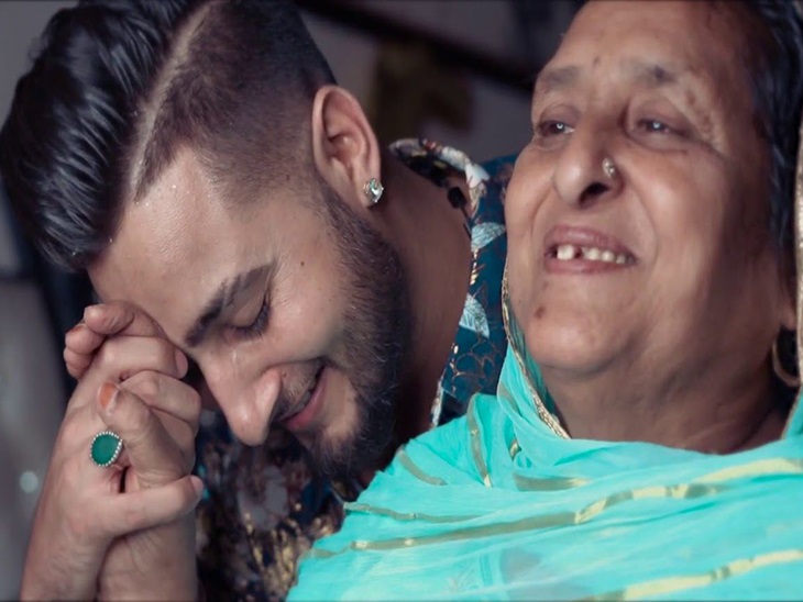 Khan Saab Gets Emotional Live | Punjabi Singer Remembers Late Parents