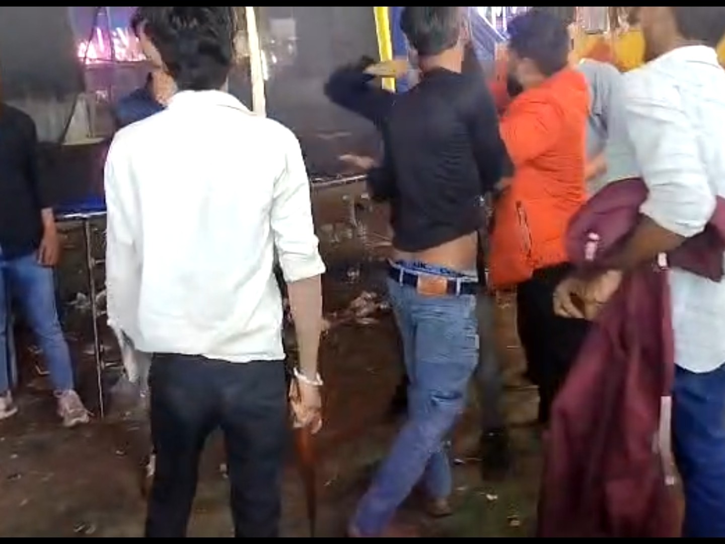Fight at Jhadi Shah Baba fair in Hardoi