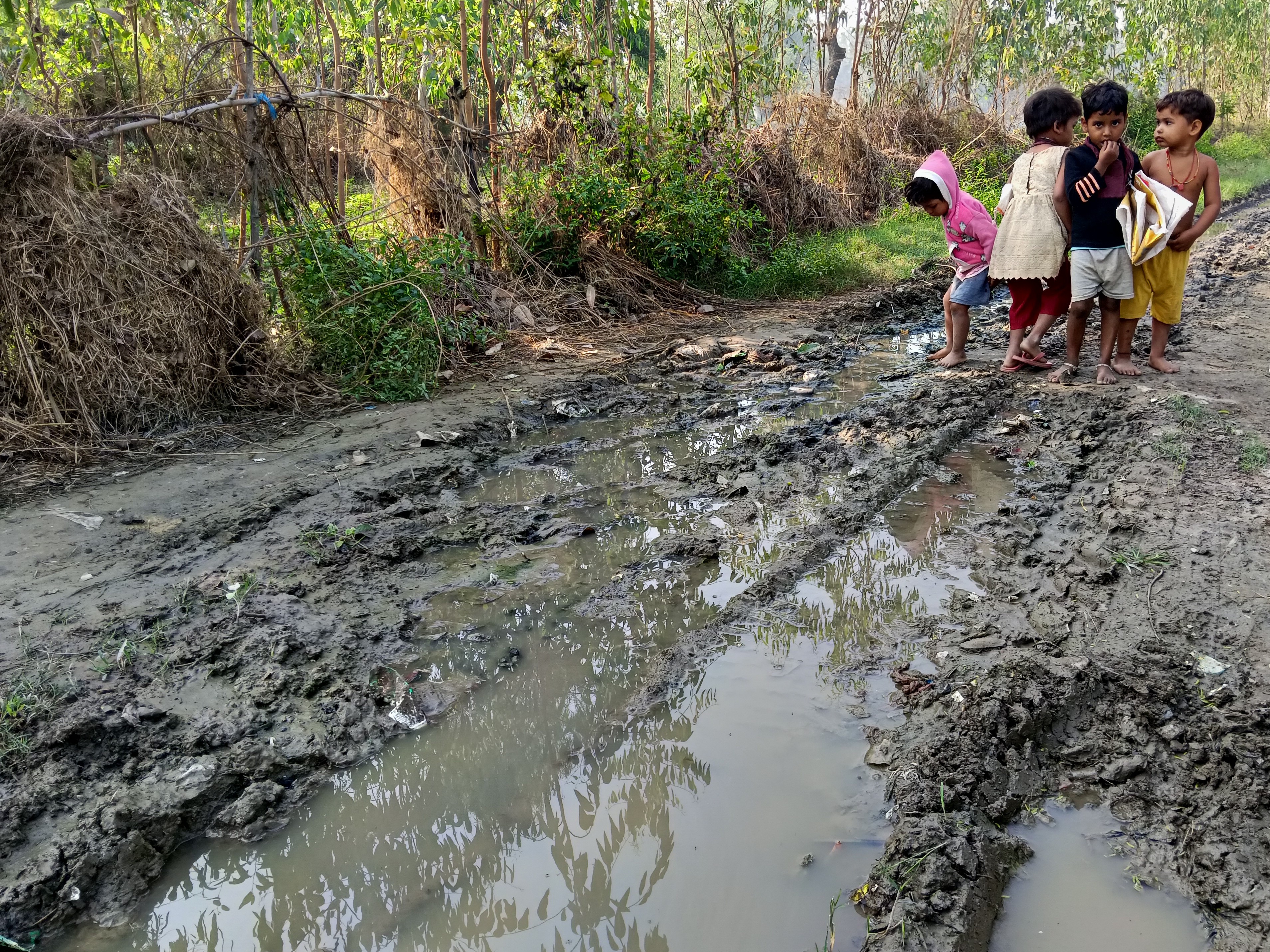 Girdharpur-Umrari Khadanja road is dilapidated and filled with dirty ...