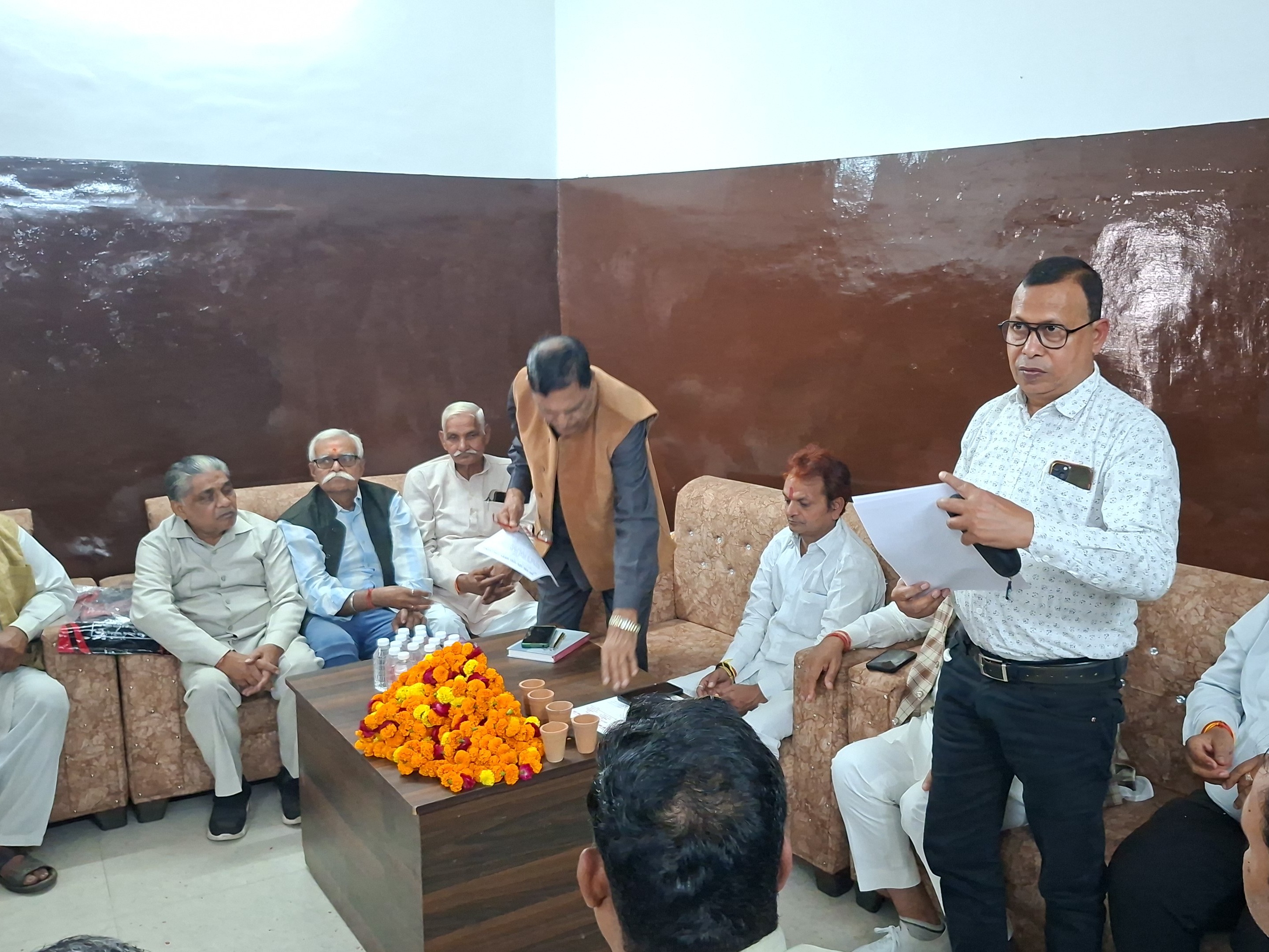 Banwari Lal Kanchal listened to complaints on trader problems ...