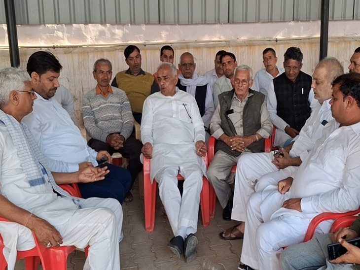 Bhiwani Former Minister Dr. Vasudev Sharma Left Congress and Daughter ...