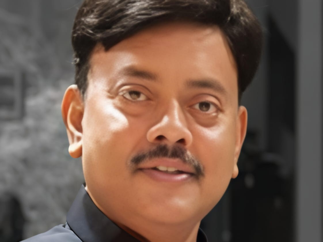 Former IAS officer Jitendra Kumar passes away Lucknow PGI | लखनऊ में ...